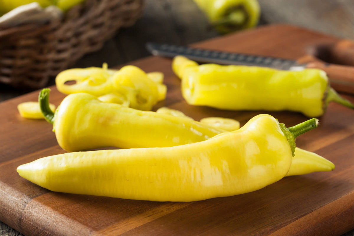 Golden Max Hot Hybrid Banana Pepper F1 – HOSS